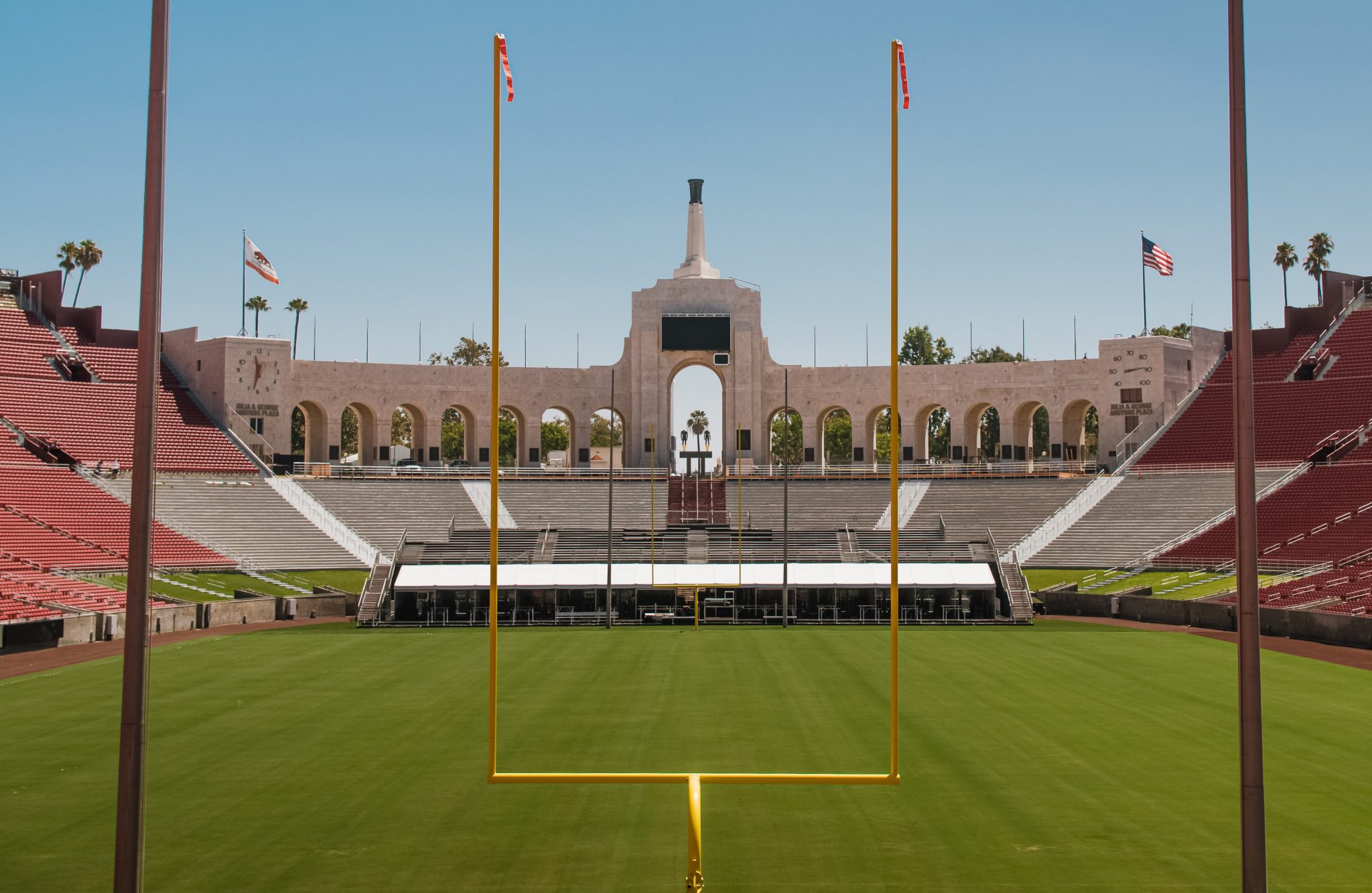 Picture Yourself at the LA Coliseum with New Zoom Backgrounds ...
